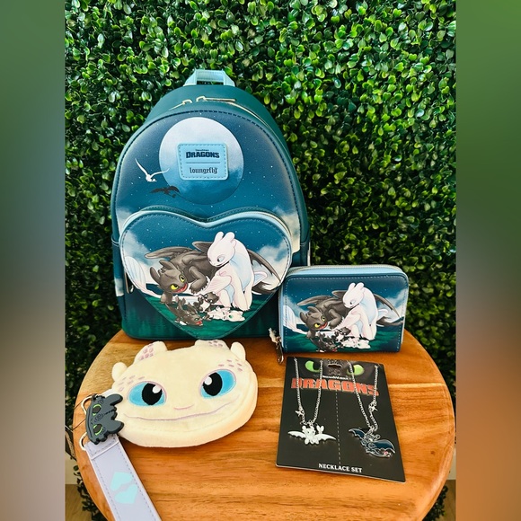 Loungefly | Bags | Loungefly How To Train Your Dragon Toothless Light ...